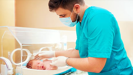 Essentials of Neonatal Critical Care Orientation | AACN Solutions